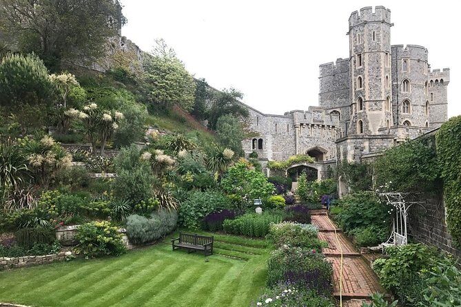 Young Victoria's London: Windsor Castle & Kensington Palace - Private Transportation & Practical Details