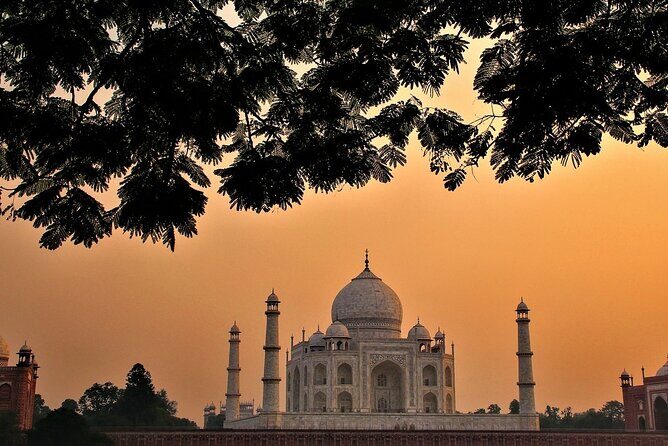 Your Date with Taj Mahal Full-Day Private Guided Tour with Pickup - FAQs