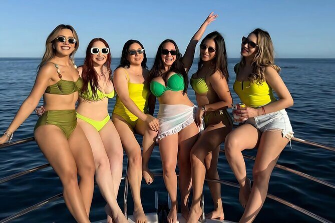 Your Own Private Yacht in Cabo  Snorkeling, Crew & Coastal Views - First Impressions and Overall Experience