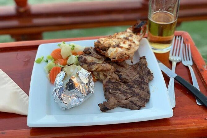 Your Romantic Dinner in Cancun, includes national open bar and live music - An Intricate Look at the Experience