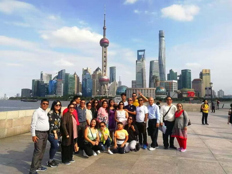 Yu Garden, Old Street, Bund & Zhujiajiao Water Town Bus Tour - Authentic Aspects and Cultural Highlights
