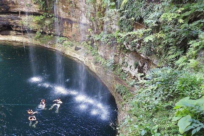 Yucatan Cenotes Tour: Suytun + 3 Cenotes + Valladolid + Food + Transportation - Food and Refreshments