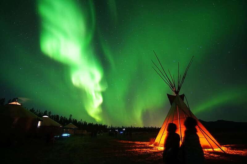 Yukon: Aurora Borealis Late Night Viewing Tour - Key Points