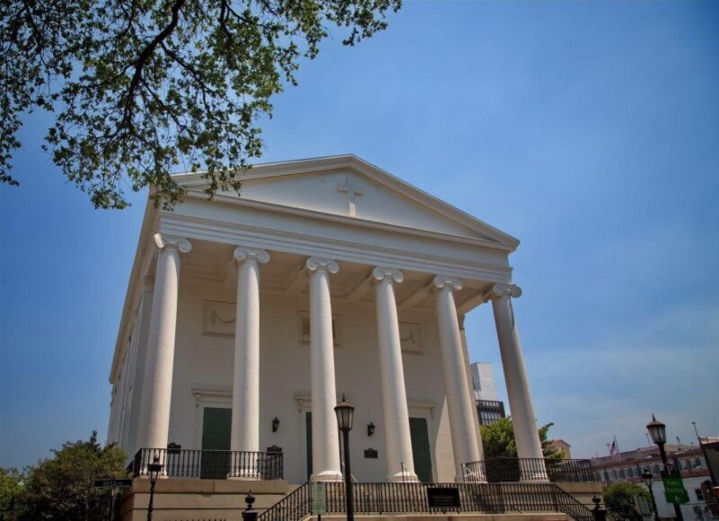 Yuletide Charm: A Southern Christmas Journey in Savannah - A Closer Look at Each Stop