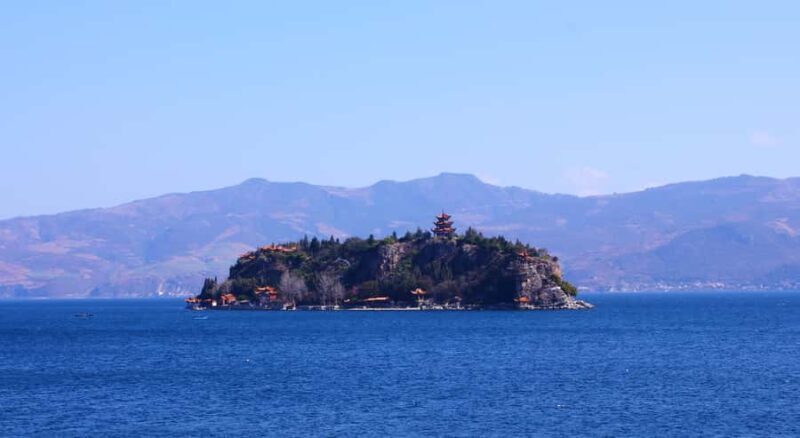 Yuxi, Yunnan: Fuxian Lake Sailing Base  60-Minute Sail - Exploring Fuxian Lake: An Overview