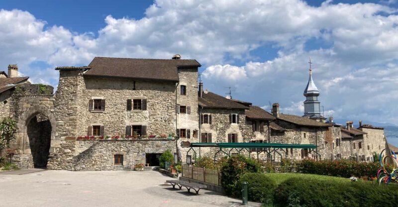Yvoire medieval village : Walking Guided Tour - Key Points