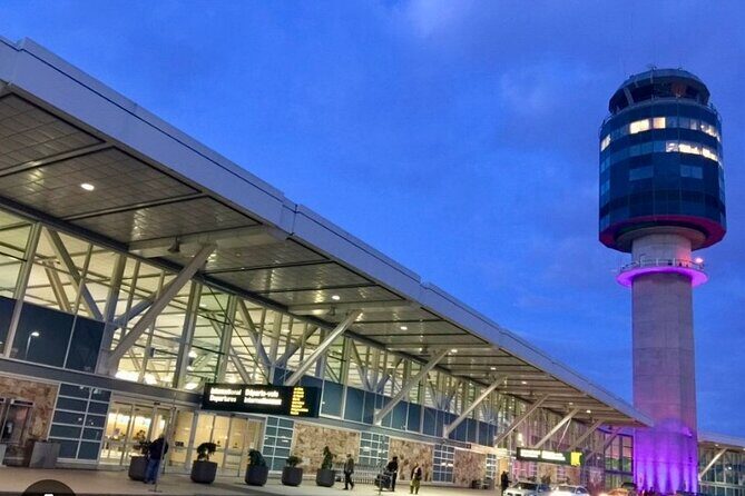 Yvr arrival private transfer to Vancouver hotels cruise ships - Price & Value