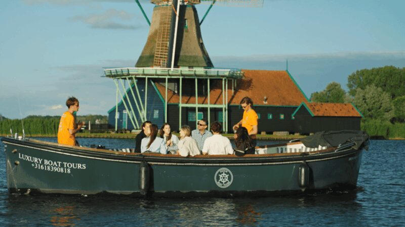 Zaanse Schans: Private Cruise + Live Guide + Drinks Included - Practical Tips for Booking and Enjoyment