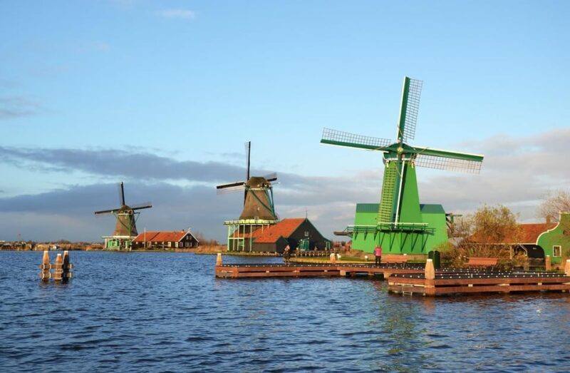 Zaanse Schans Windmills, Volendam and Tulip Greenhouse Tour - Key Points