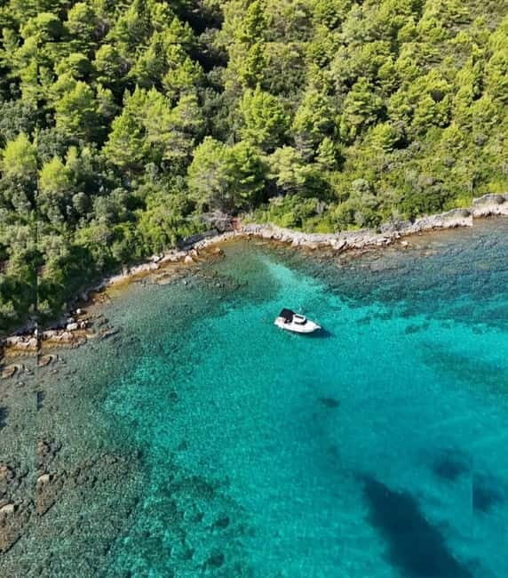 Zadar: 3 Islands Cozy Boat Trip with Snorkeling & Drinks - The Sum Up