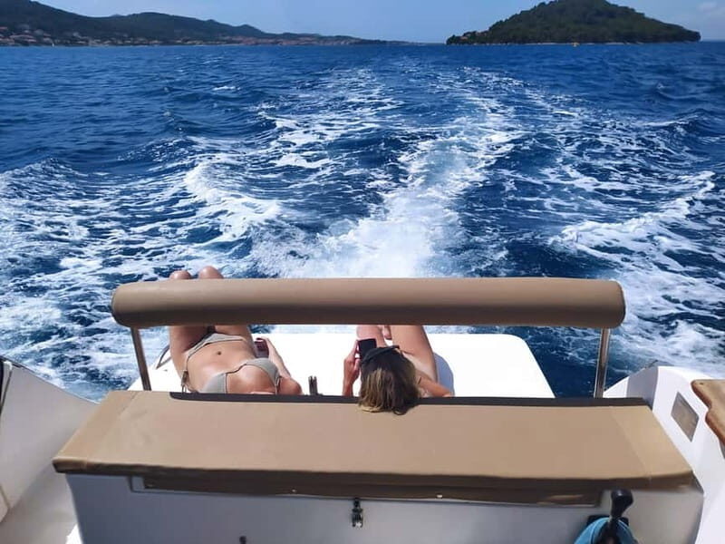 Zadar: 3 Islands Cozy Boat Trip with Snorkeling & Drinks - FAQ