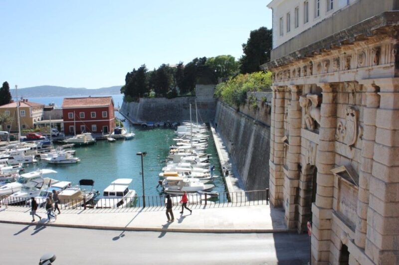 Zadar: E-scooter self guided tour - The Practicality of a Self-Guided E-scooter Tour in Zadar