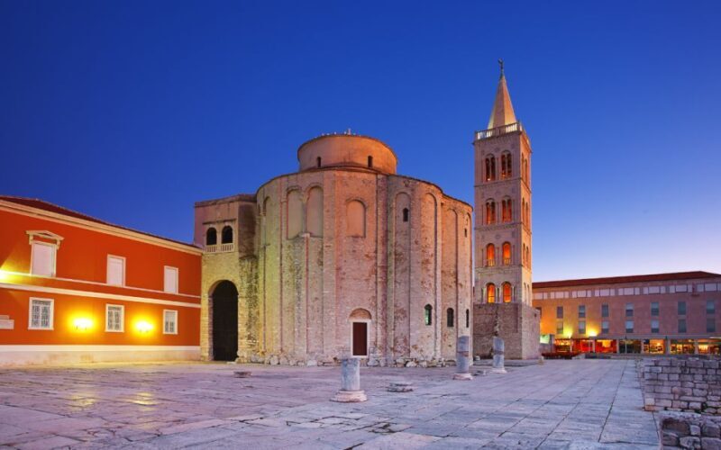 Zadar: Evening Walking Tour of the Old Town - Introduction to the Tour Experience