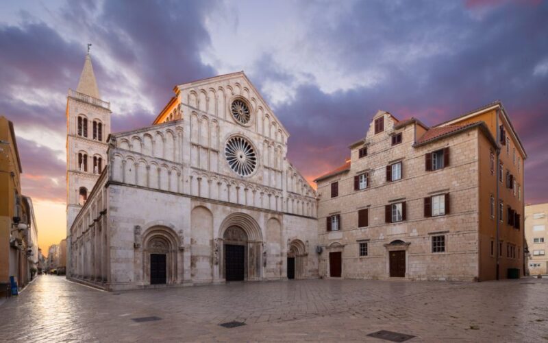 Zadar: Guided Old Town History Walking Tour - Introduction: A Brief Glance at the Tour