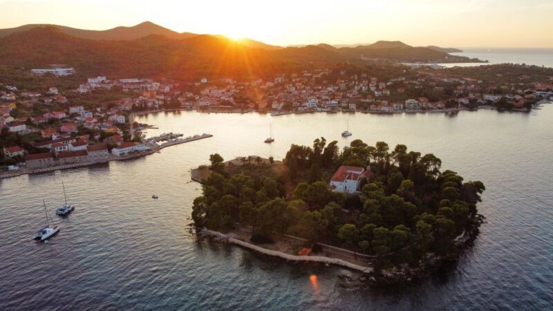 Zadar: Guided Tour to Ugljan, Osljak, & Galevac by Speedboat - The Experience in Practice