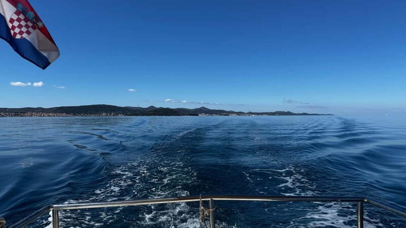 Zadar: Half-day trip wooden boat with drinks - Key Points
