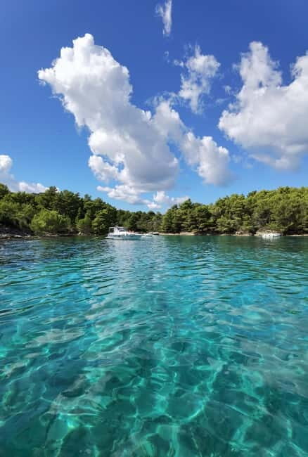 Zadar: Half-day trip wooden boat with drinks - What Makes This Tour Special