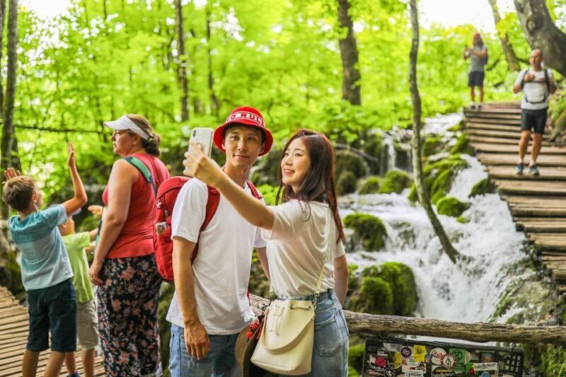 Zadar: Plitvice Lakes Full-Day Guided Tour with a Boat Ride - FAQ