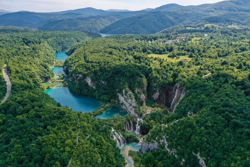 Zadar: Plitvice Lakes Guided Full-Day Trip with a boat ride - Exploring the Plitvice Lakes from Zadar: A Guided Full-Day Adventure