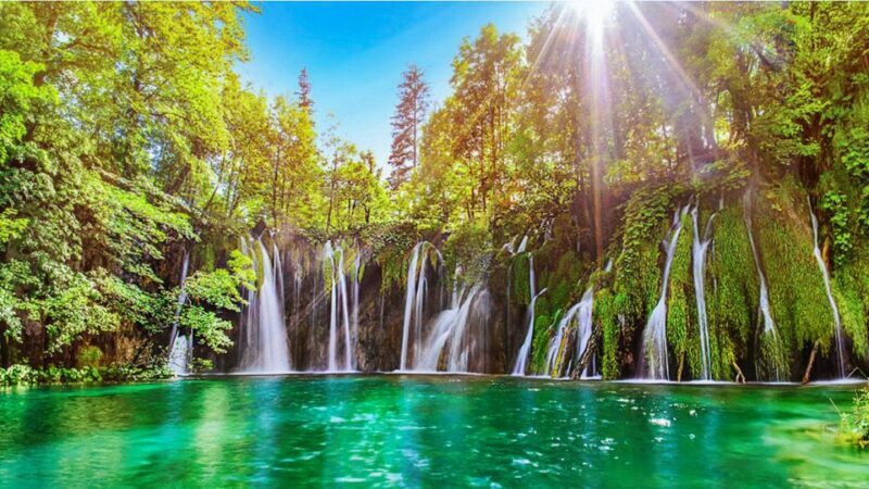 Zadar: Plitvice Lakes with Boat Ride and Zadar Old Town Tour - Key Points