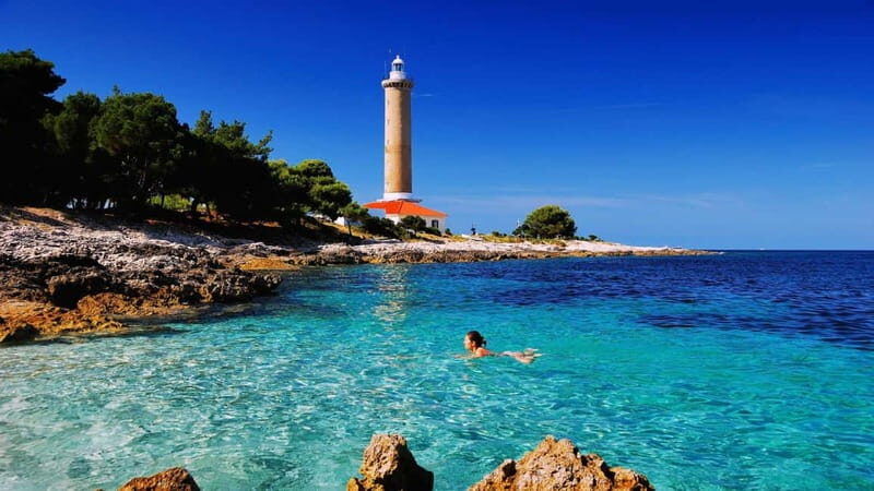 Zadar: Sakarun Beach and Dugi Island Boat Tour with Lunch - What You Can Expect on the Boat