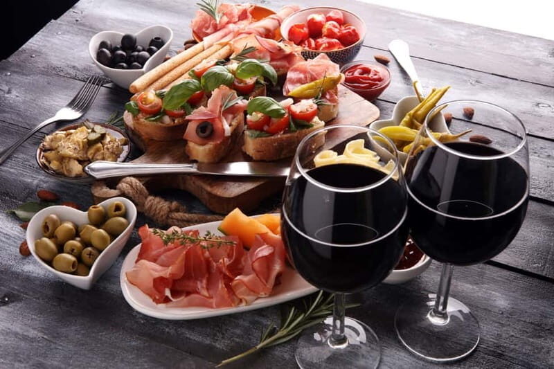 Zadar: Scenery, Oil, Wine, Food, History. Croatia in a day - Who Will Enjoy This Tour?