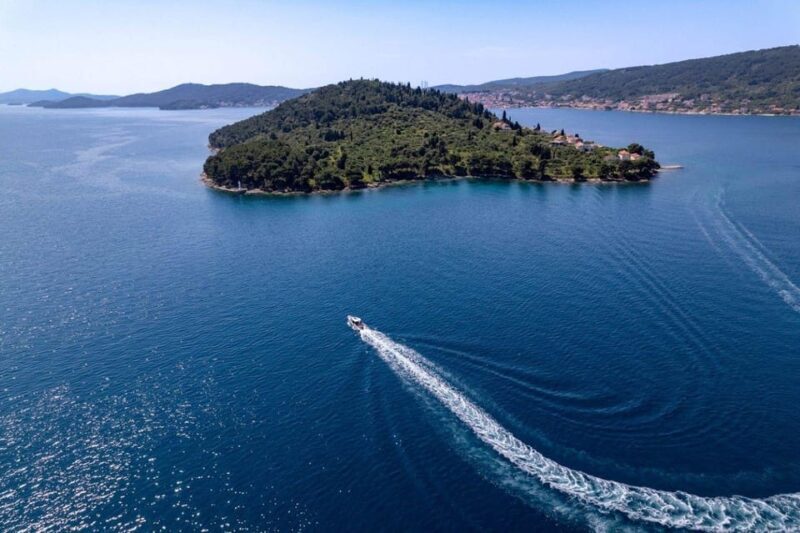 Zadar: Speedboat Tour to 3 Islands with Refreshing Drinks - The Experience: What to Expect on the Speedboat Tour
