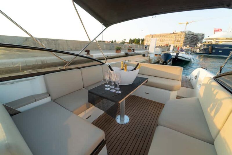Zadar: Sunset and Night Cruise with Unlimited Sparkling Wine - An Authentic Zadar Sunset Experience on the Water