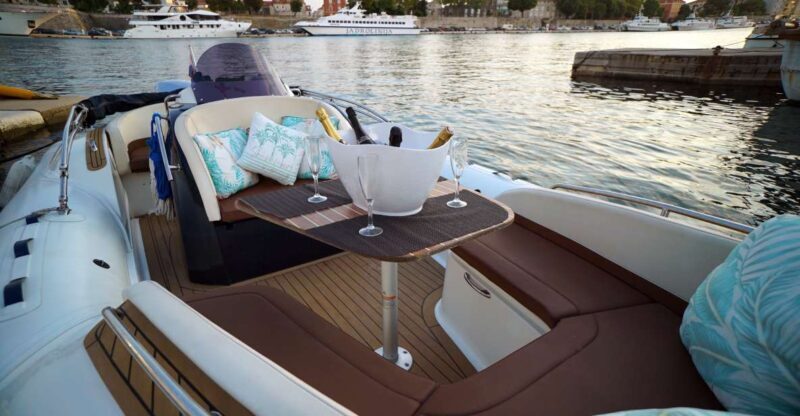 Zadar: Sunset and Night Cruise with Unlimited Sparkling Wine - The Guides and Atmosphere