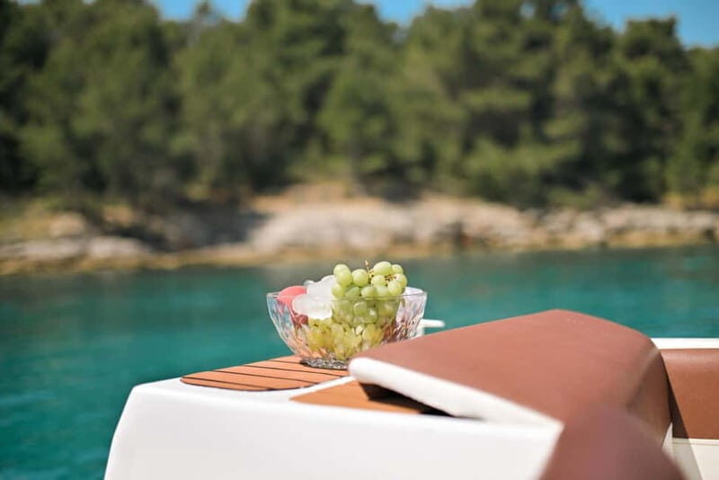 Zadar:All Inclusive Island Hooping with Snorkeling Gear - Who Should Consider This Tour?