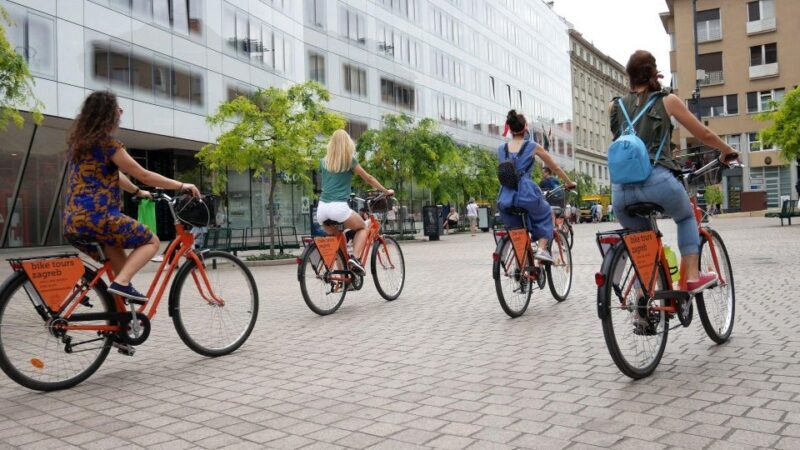Zagreb: 3Hour Classic Bike Tour - Detailed Breakdown of the Itinerary