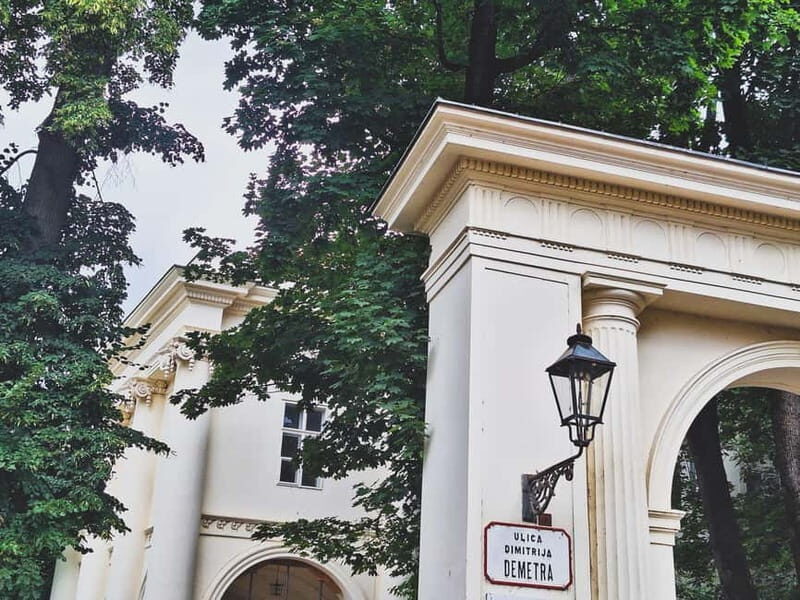 Zagreb: Explore with an Art Historian  Private Walking Tour - A Deep Dive into the Experience