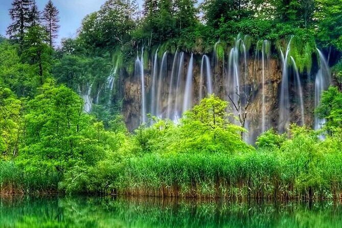 Zagreb to Split via Plitvice Lakes private transfer or vice versa - Key Points