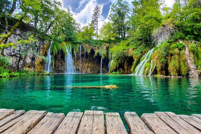 Zagreb to Split via Plitvice Lakes private transfer or vice versa - An In-Depth Look at the Experience