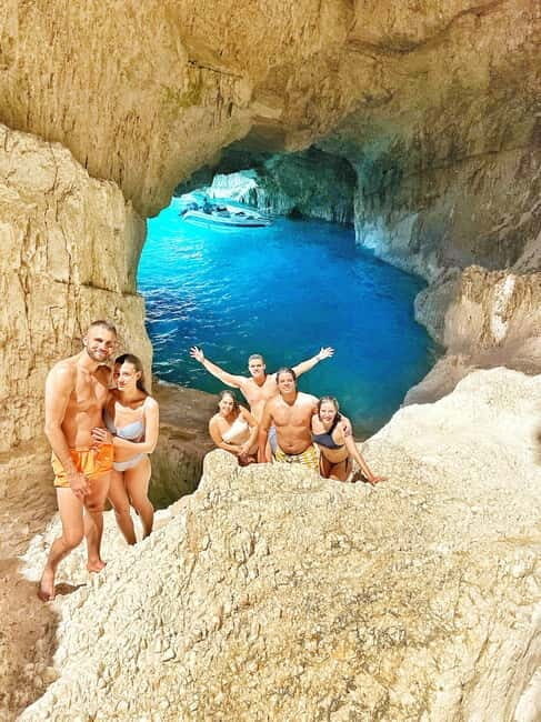 Zakynthos: Semi Private Shipwreck & Blue Caves Max 10 guests - An In-Depth Review of the Zakynthos Semi-Private Tour