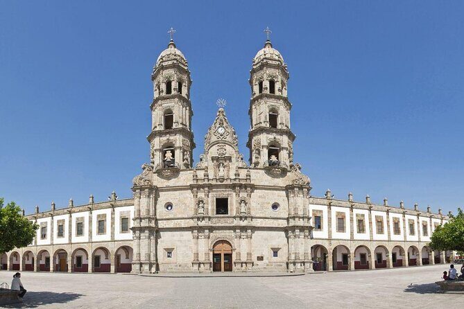 Zapopan Tour from Guadalajara: Basilica of Our Lady and Huichol Art Museum - Discovering Zapopan: A Guided Tour of Culture, Faith, and Art