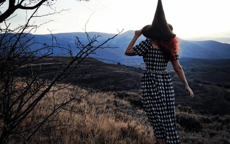 Zaragoza: Only excommunicated and cursed town with witches in Spain and food - In The Sum Up