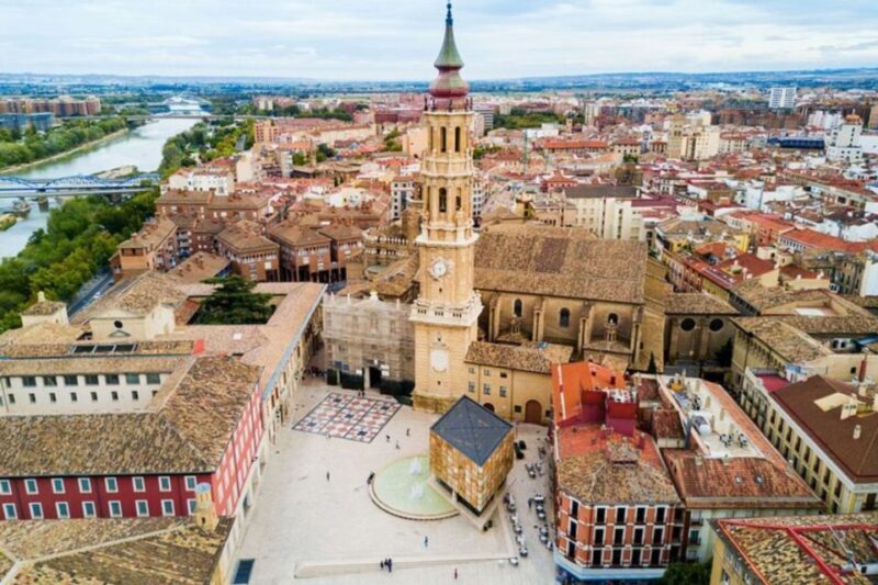 Zaragoza: Private custom tour with a local guide - Why a Private Tour Matters in Zaragoza
