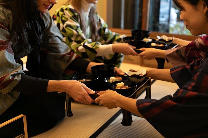 Zen Meditation and Tea Ceremony in Endoji Arcade - FAQs