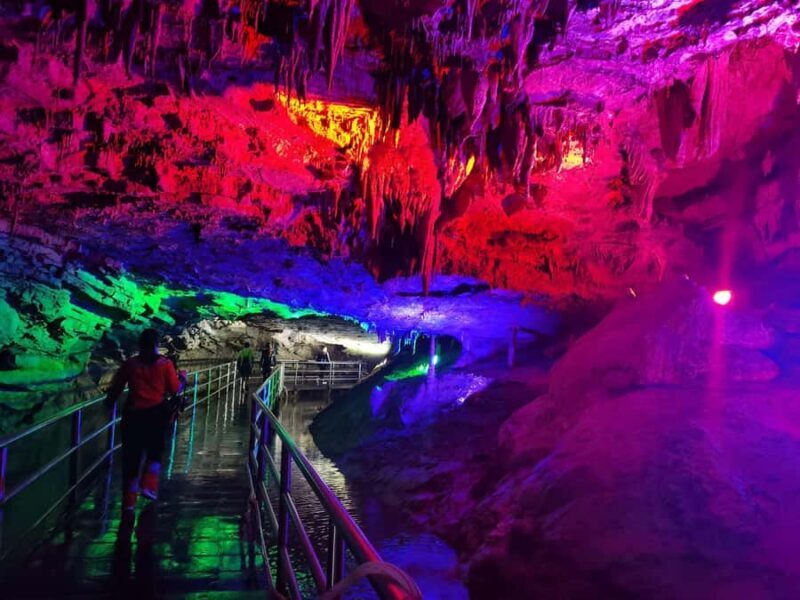 Zhangjiajie: Glass Bridge and Yellow Dragon Cave Tour - Exploring the Highlights