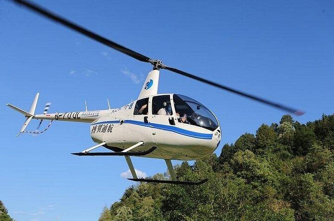 Zhangjiajie Private Helicopter Tour with Transfer Service - Practical Tips for Booking and Participating