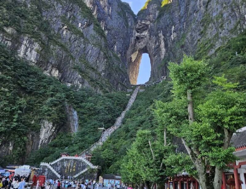 Zhangjiajie: Tianmen Mountain and Tujia Folk Park Tour - An Introduction to the Tour Experience