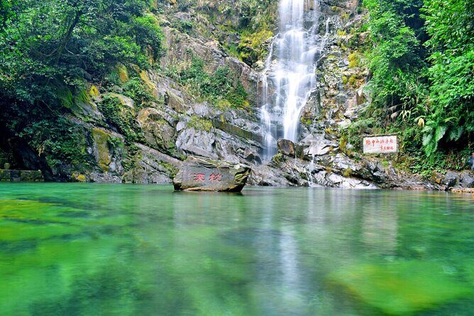 Zhaoqing Private Tour with Seven Star Crags or Dinghu Mountain - The Sum Up: Who Is This Tour Best For?