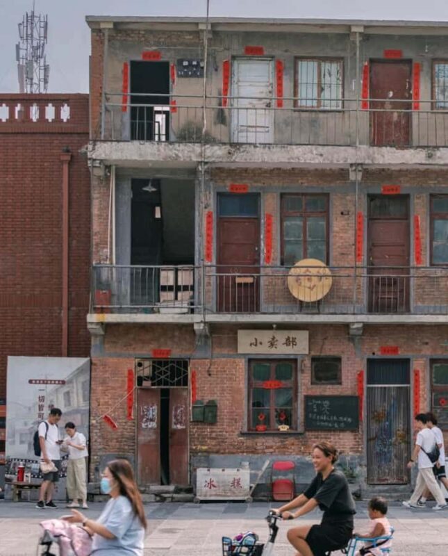 Zhengzhou: Cultural Alleys, Handicraft, and Night Market - Exploring Zhengzhou’s Hidden Streets