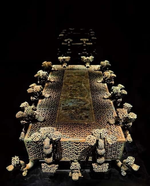 Zhengzhou: Cultural Alleys, Handicraft, and Night Market - Shang Dynasty Archaeological Site Park: Walking Through 3,600 Years of History