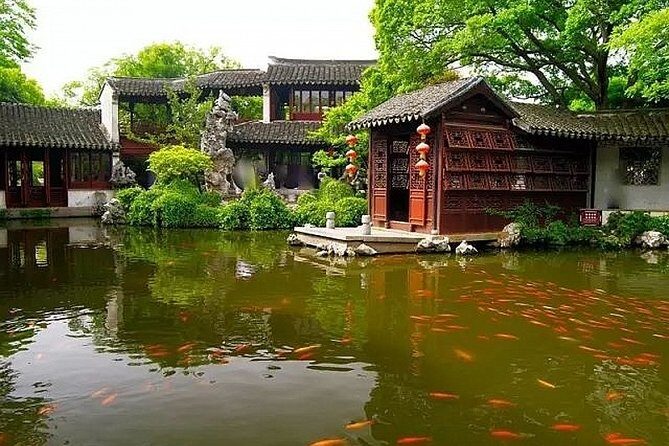 Zhouzhuang and Tongli Self-Guided Tour from Suzhou with Drop-off Options - An In-Depth Look at the Water Towns