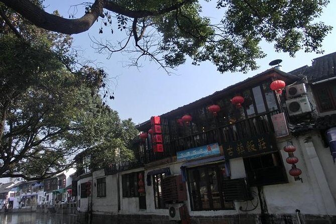 Zhujiajiao Water Town Tour including Huangpu River Night Cruise - Who Should Consider This Tour?
