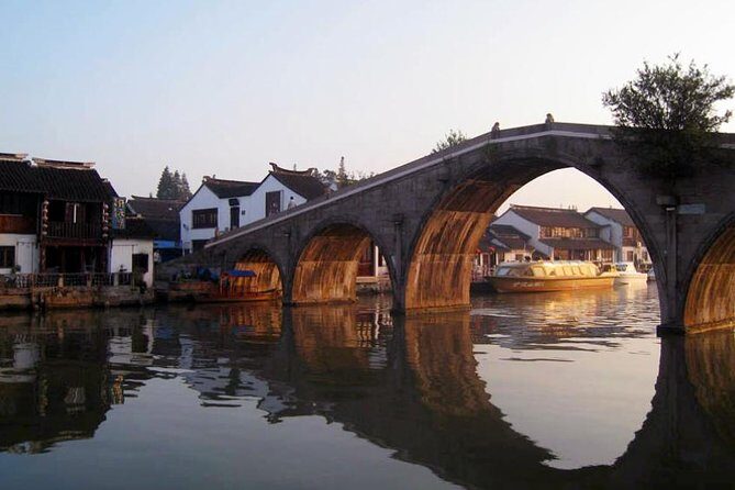 Zhujiajiao Water Village & Seven Treasure Town Day Tour from Shanghai - A Detailed Look at the Tour Experience