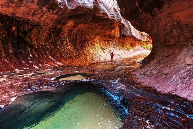 Zion and Bryce Canyon Small Group Tour from Las Vegas - Exploring Zion and Bryce Canyon in One Day: Is This Tour Right for You?