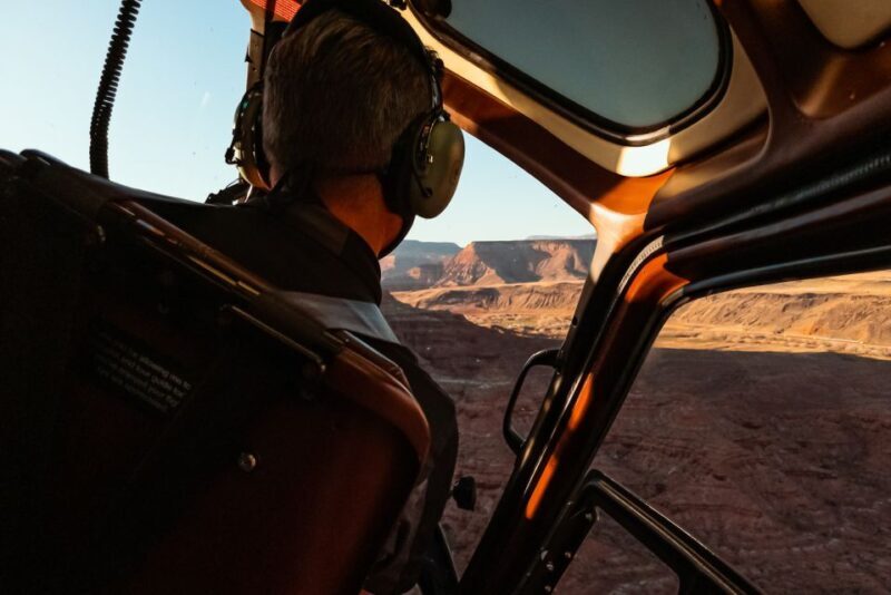 Zion National Park, Canaan Cliffs: Extended Helicopter Tour - A Closer Look at the Itinerary